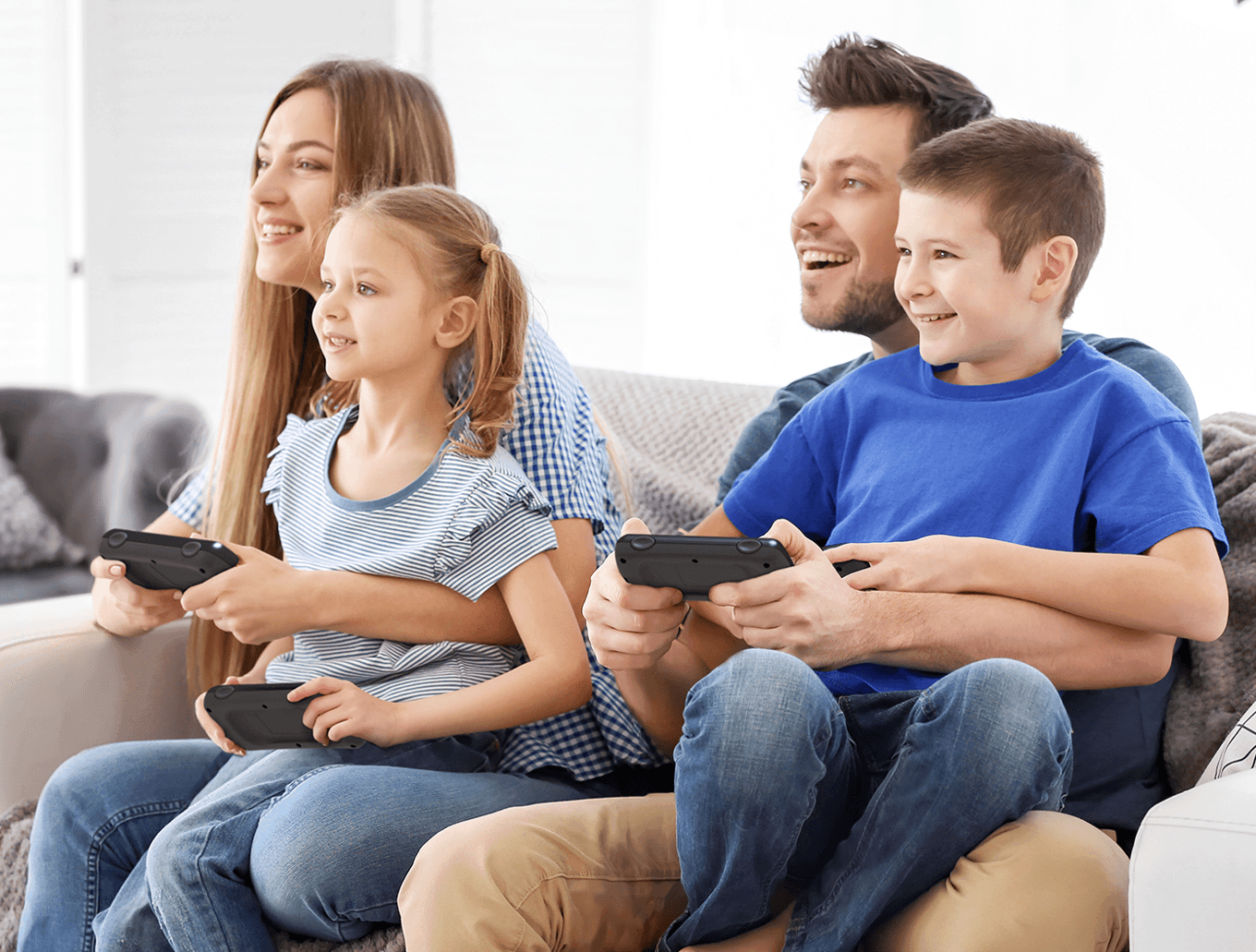 Family Playing Video Games Png