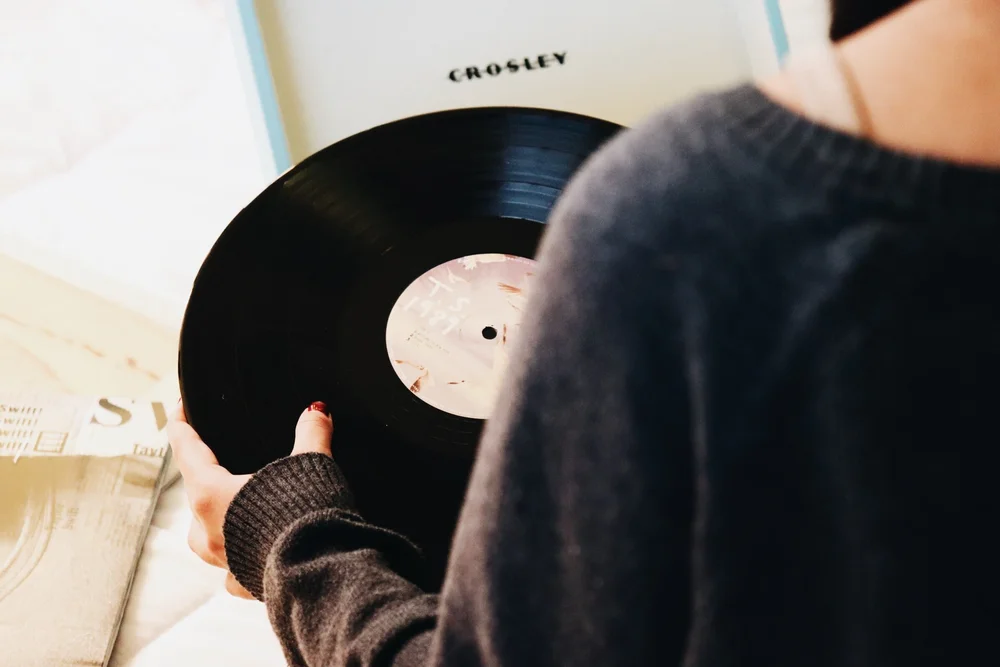 How to Make Aesthetic Spotify Playlist Covers