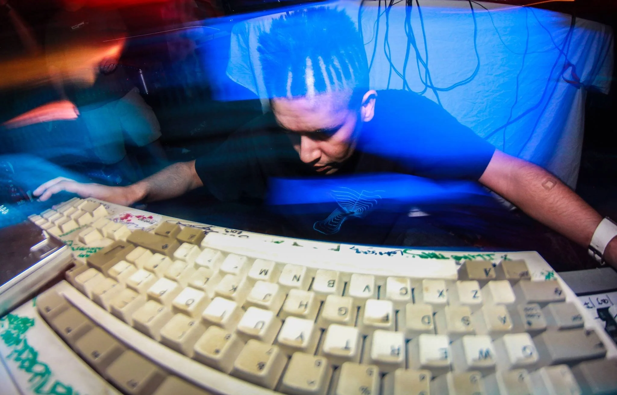 Get to know Istanbul's darkest, dingiest rave scene — RAVE REPORT