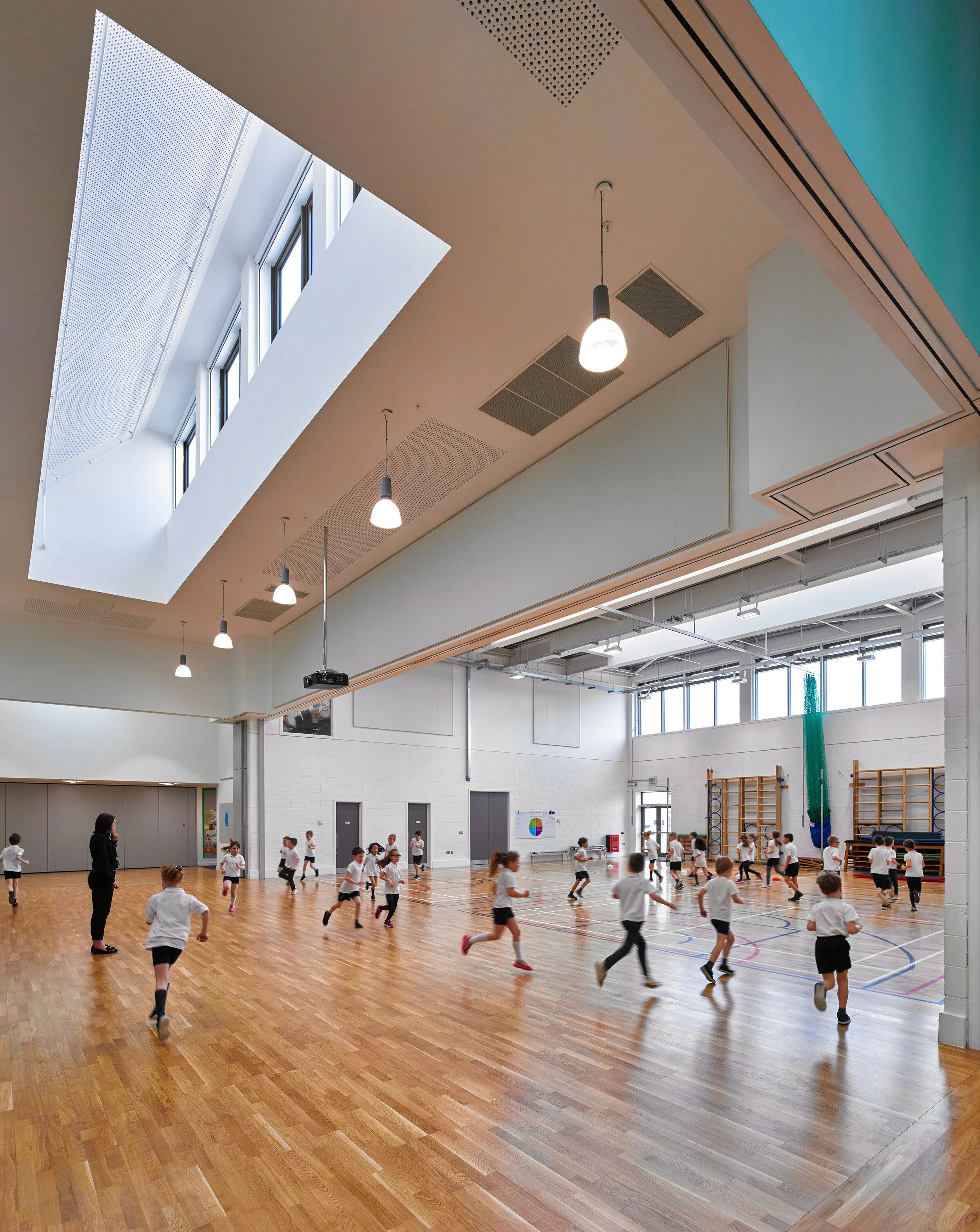 Lenzie Meadow Primary School — Holmes Miller | Architectural Practice