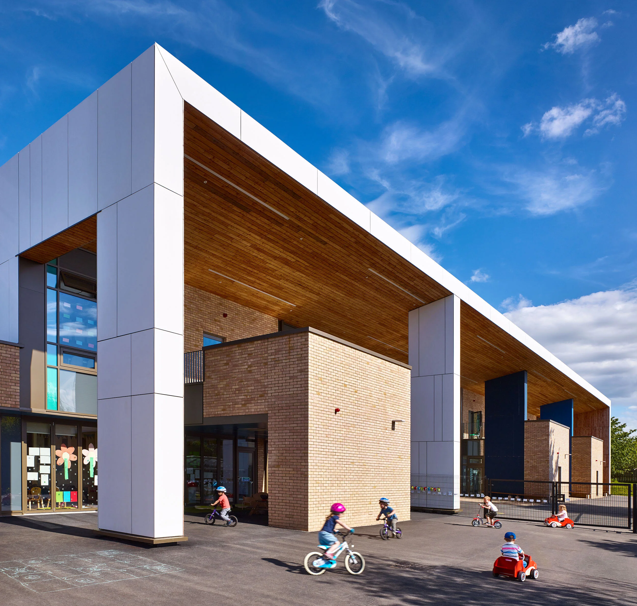 Lenzie Meadow Primary School — Holmes Miller | Architectural Practice