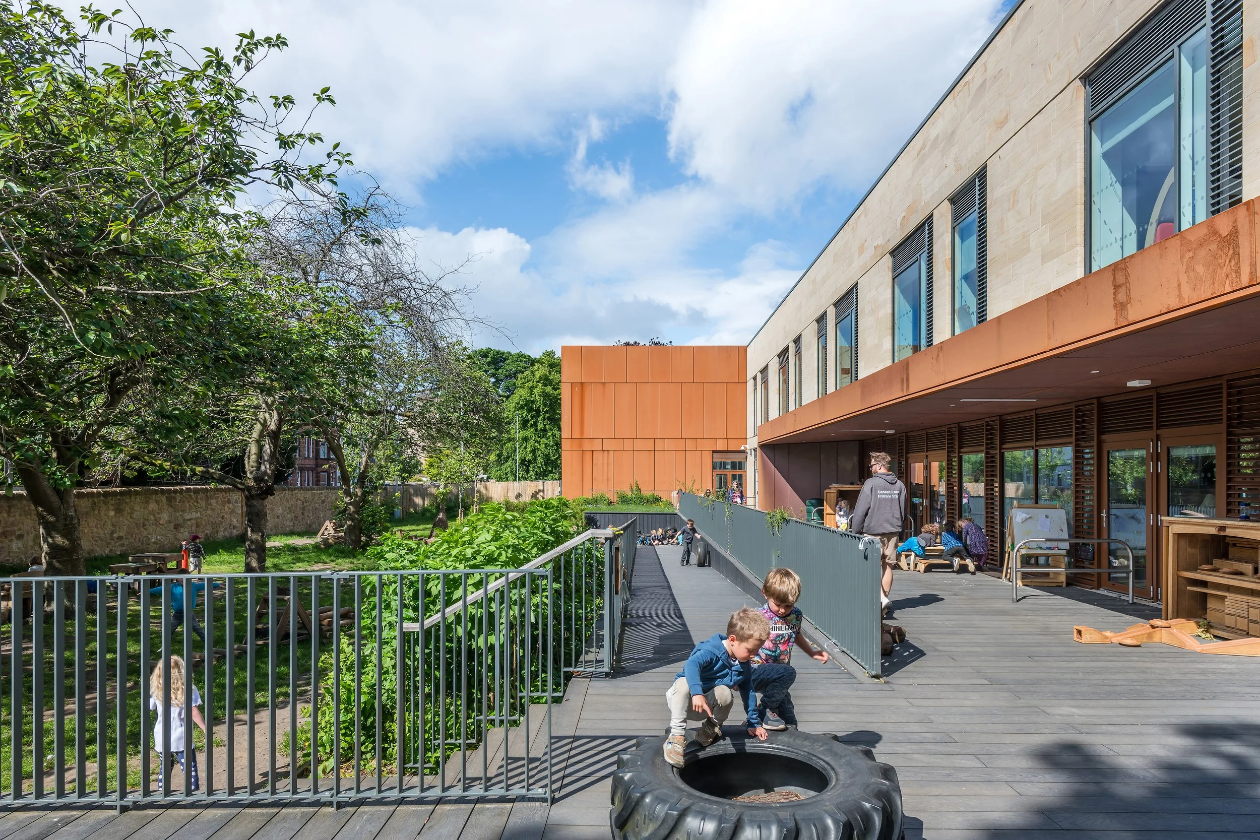 Canaan Lane Primary School — Holmes Miller | Architectural Practice