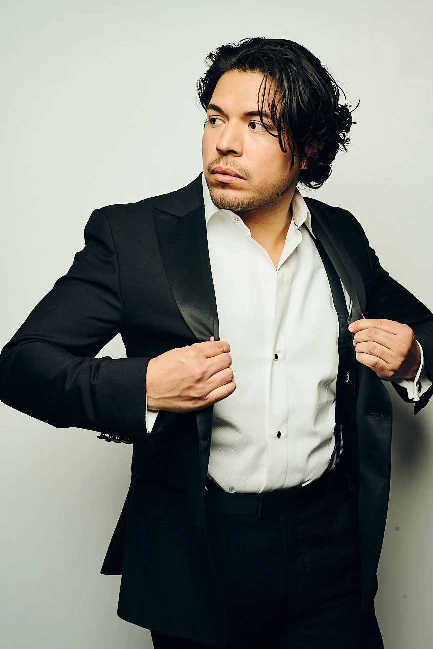 ETHAN VINCENT | BARITONE