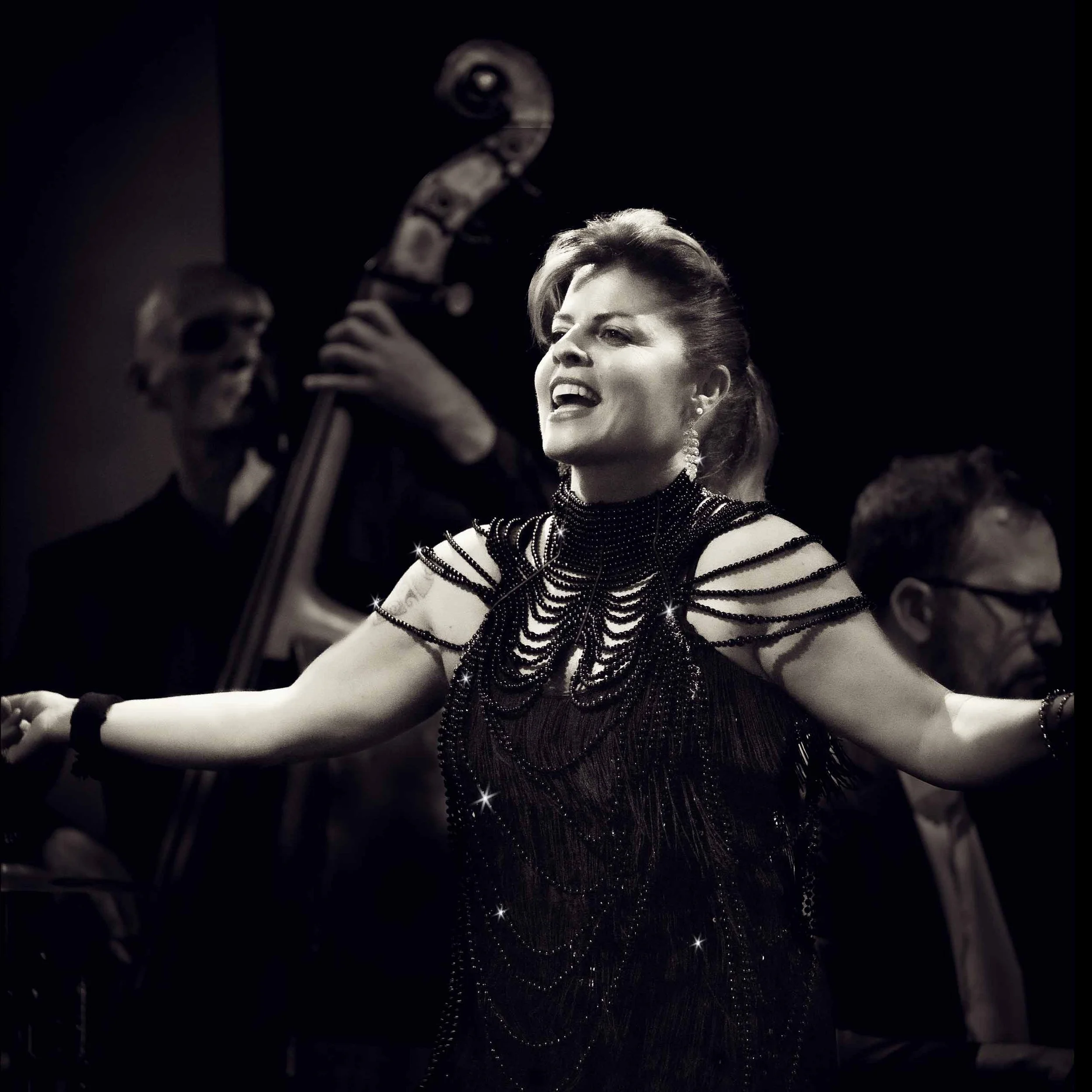 Carlotta Centanni - Singer, Songwriter and Recording Artist