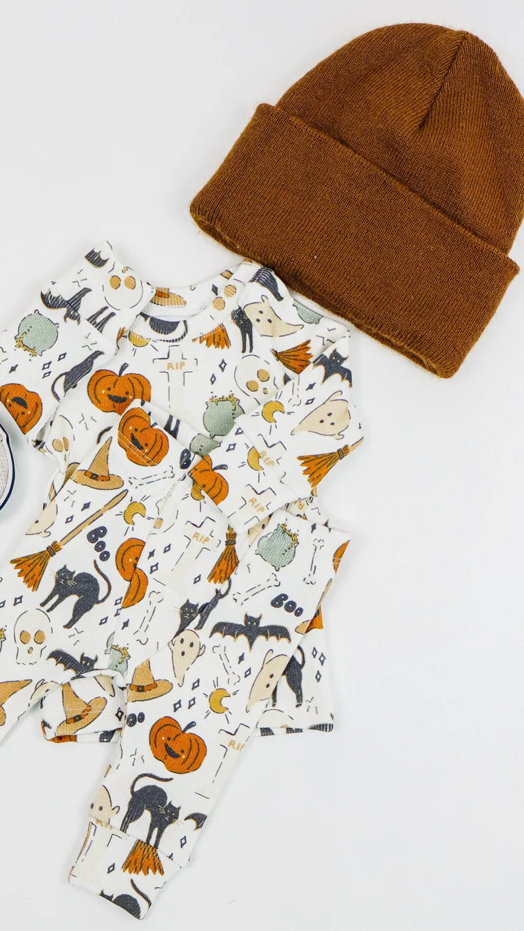 Spooky Wonders Halloween Pattern Collection - Step into a whimsical ...
