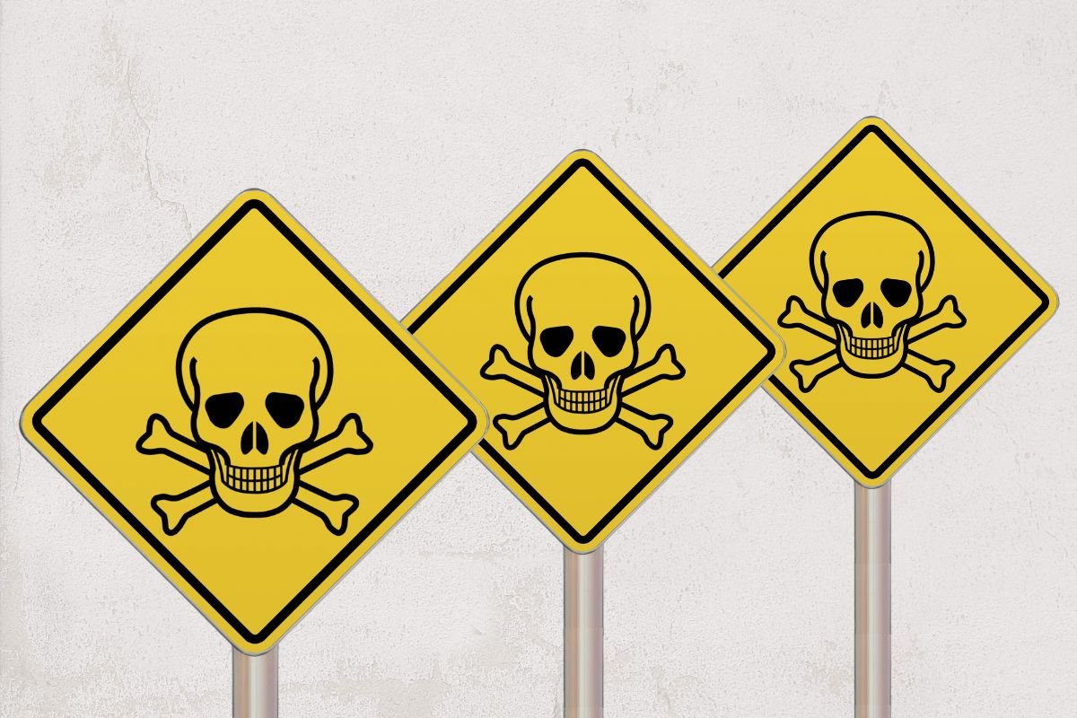 23 Quotes About Staying Centered Around Toxic People