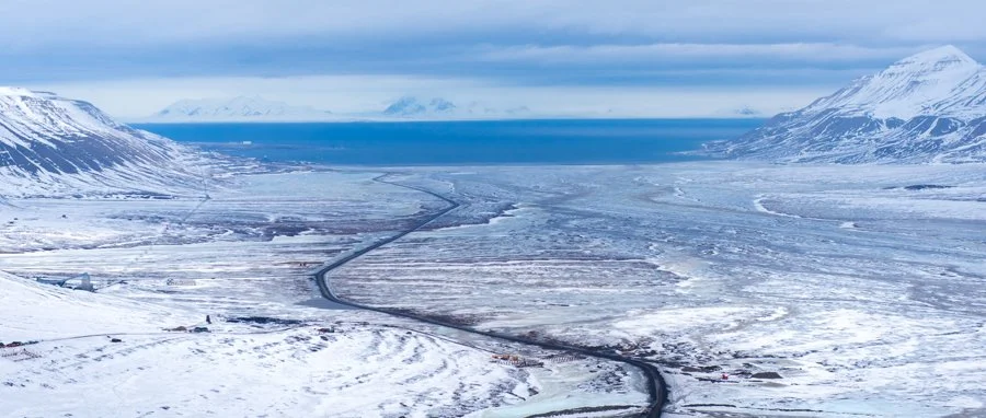 Svalbard Road Trip — Detour