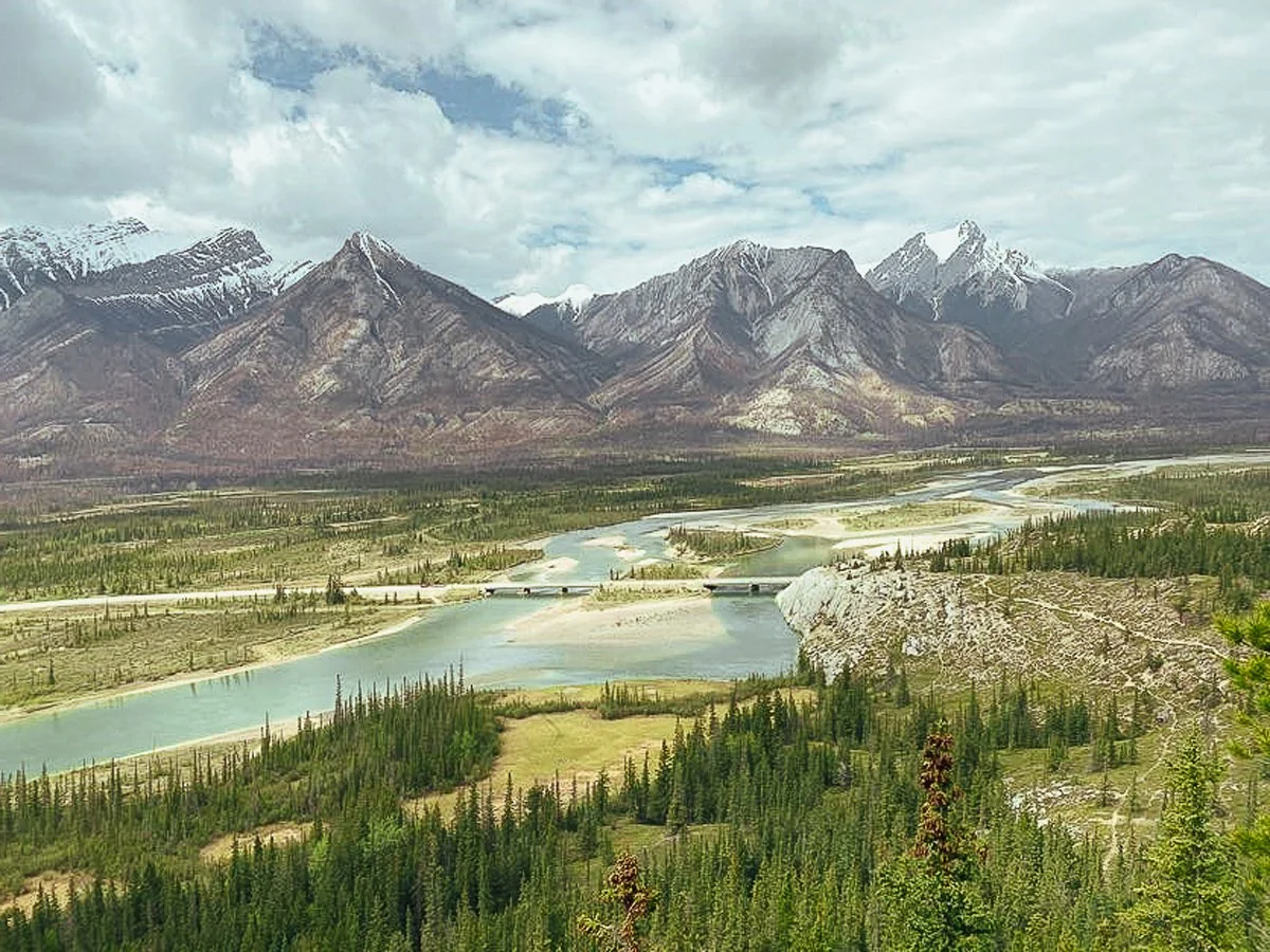 Dreams Come True on the Yellowhead Highway, Canada — Detour