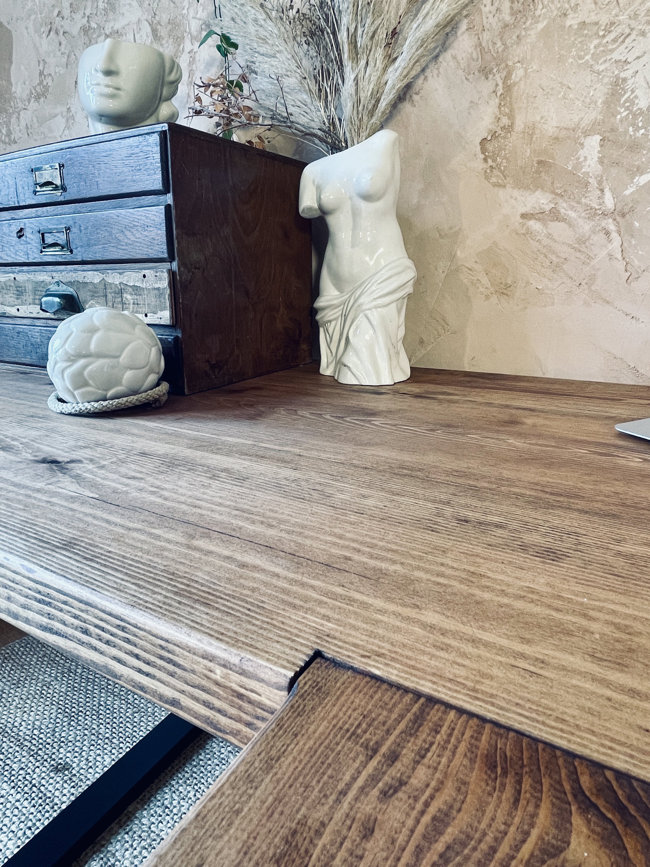 L-Shape Corner Desk Size Calculator — ARTEMIS LONDON