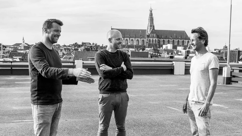 ONTSTAAN — DeDAKKAS | Rooftop restaurant in Haarlem.
