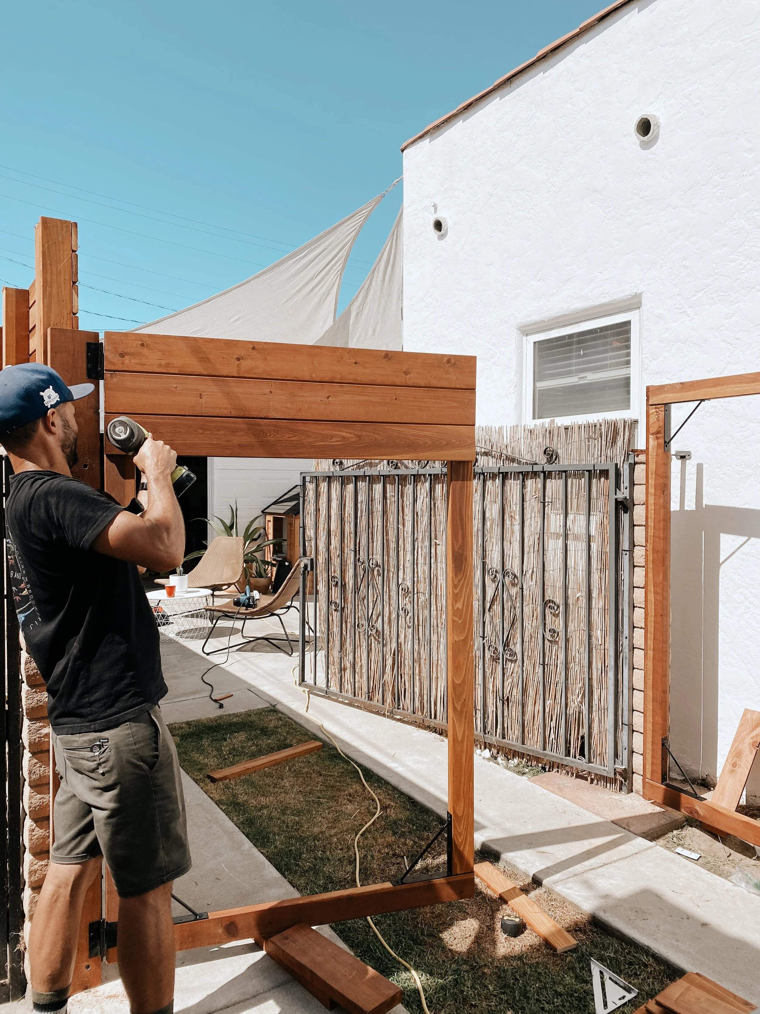 DIY: How To Build a Modern Wood Gate — Blanco Bungalow