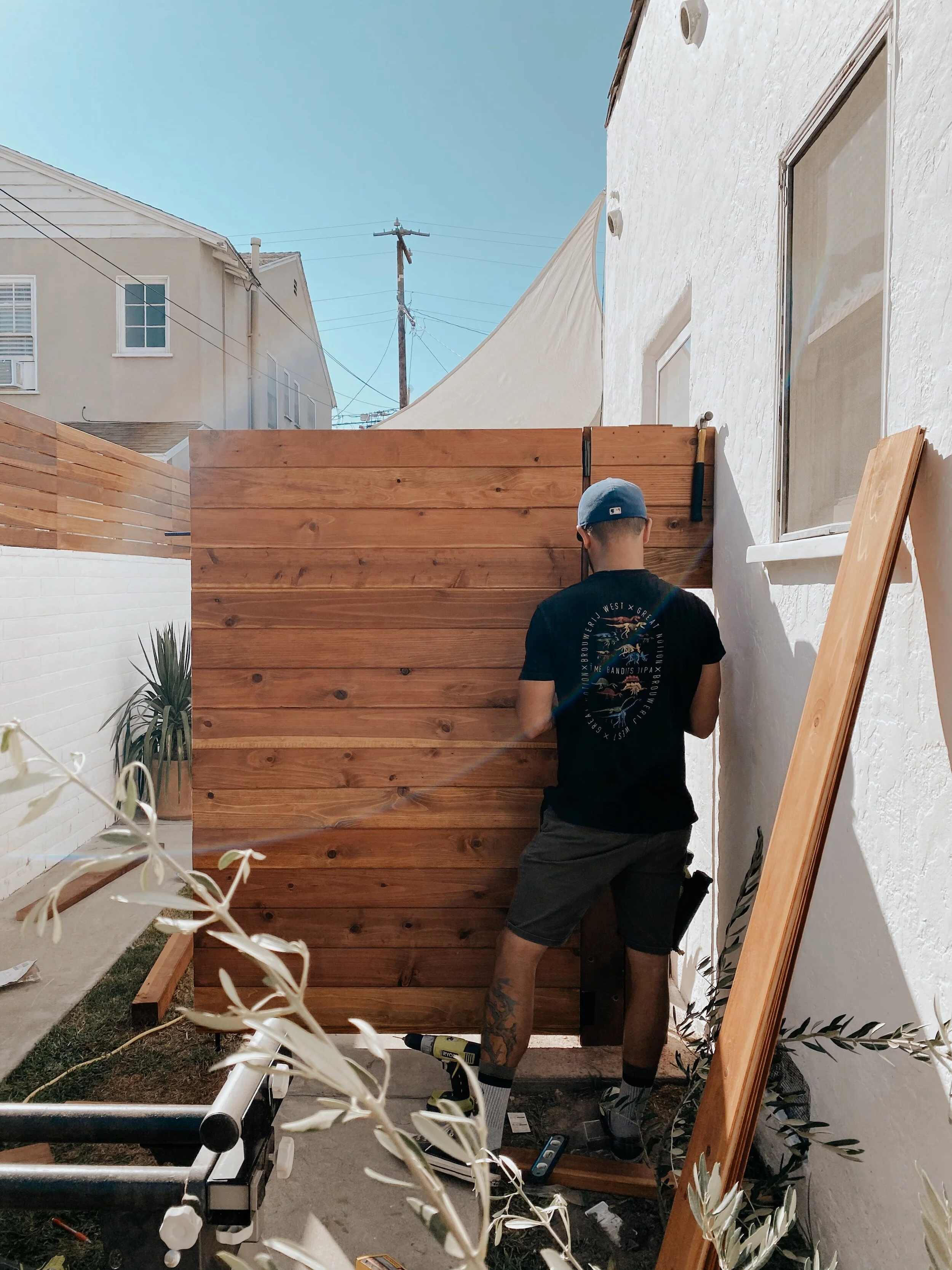 DIY: How To Build a Modern Wood Gate — Blanco Bungalow