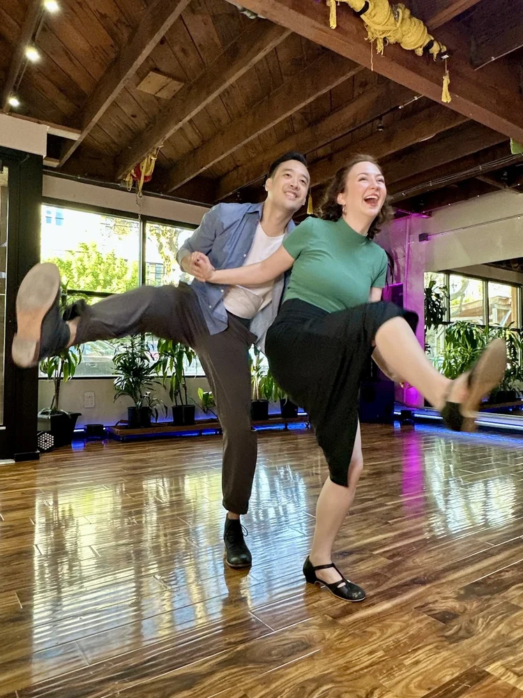 Swing Dance SCT: Classes & Socials in Seattle