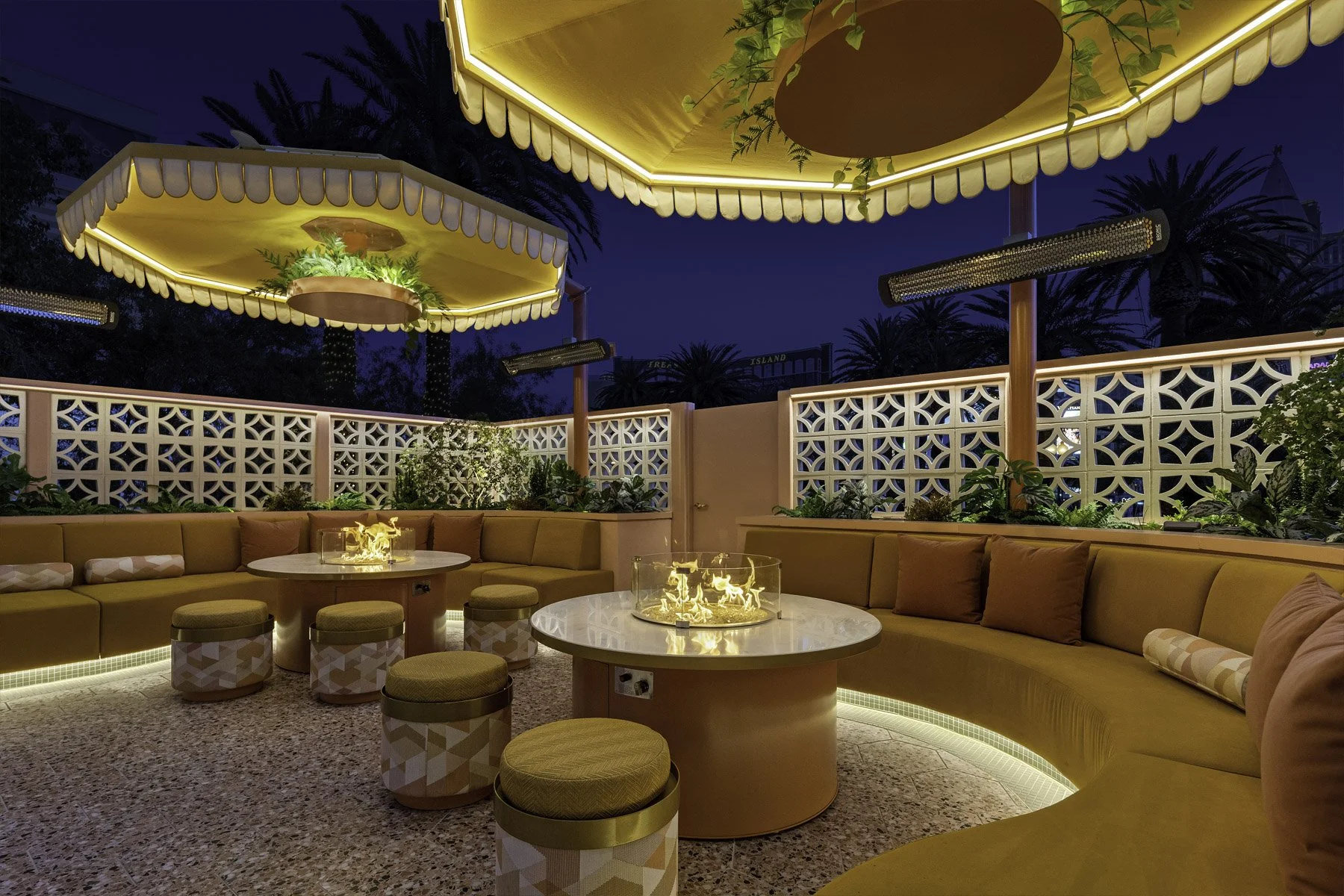 Rhumbar — BASILE STUDIO