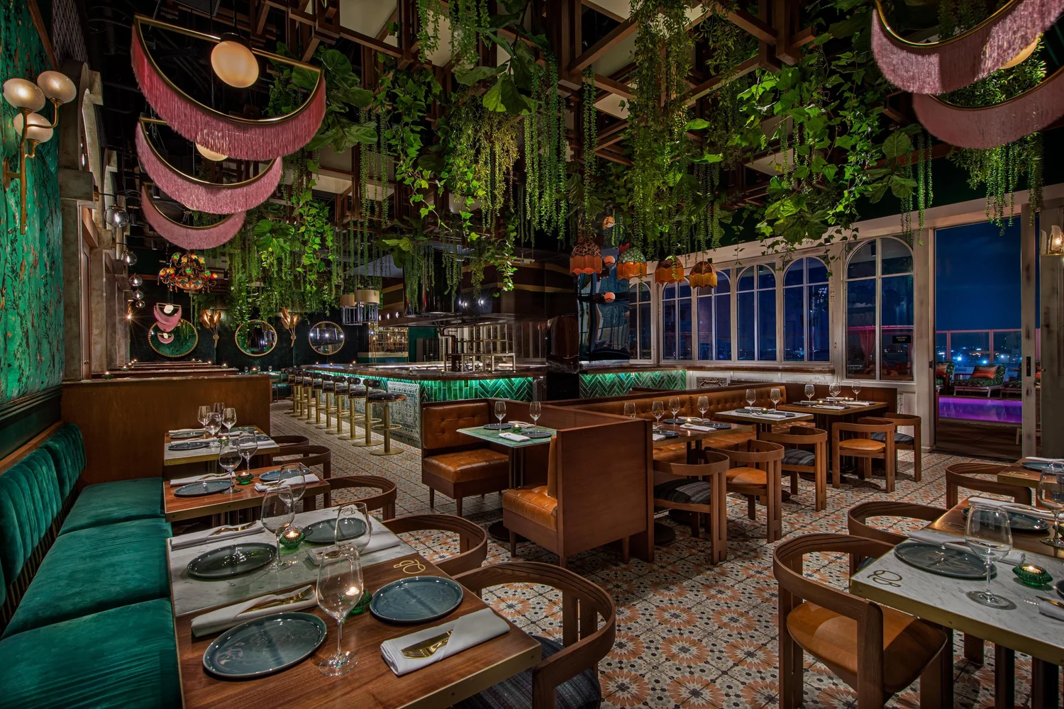 Moxy Los Angeles — BASILE STUDIO