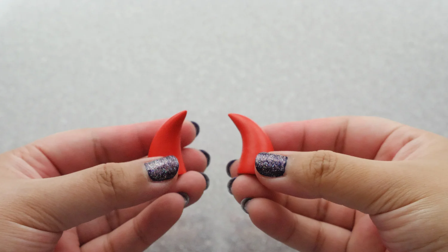 🎨CRAFTS🎨 How To Make Halloween Devil Horn Hair Clips Tutorial | Kerchie
