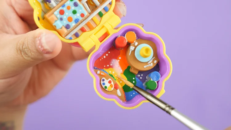 🎨CRAFTS🎨 How I Repaint My Polly Pocket Toys | DIY Tips & Tricks | Kerchie