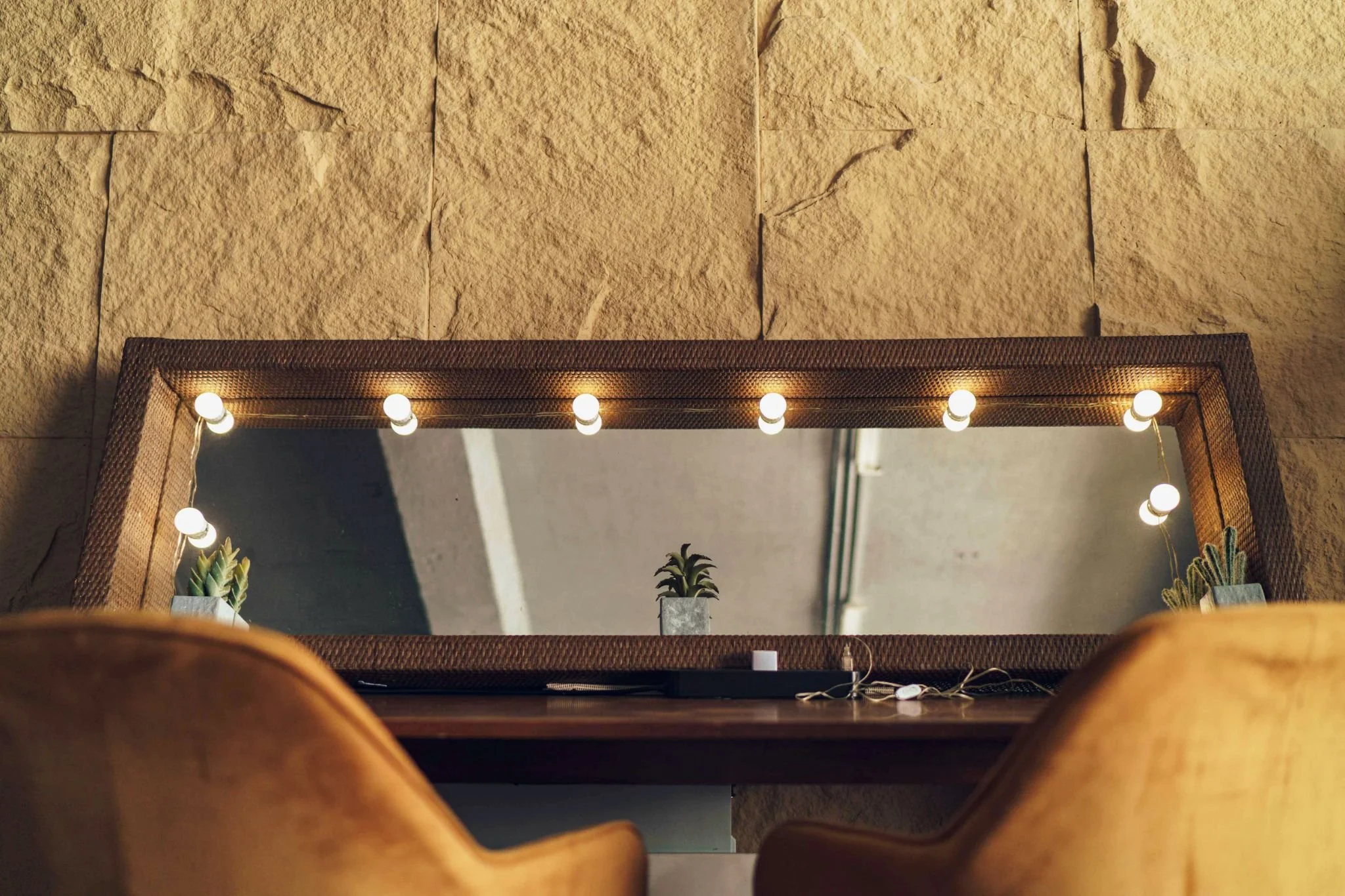 FALLOW & LIGHT PHOTOGRAPHY STUDIO