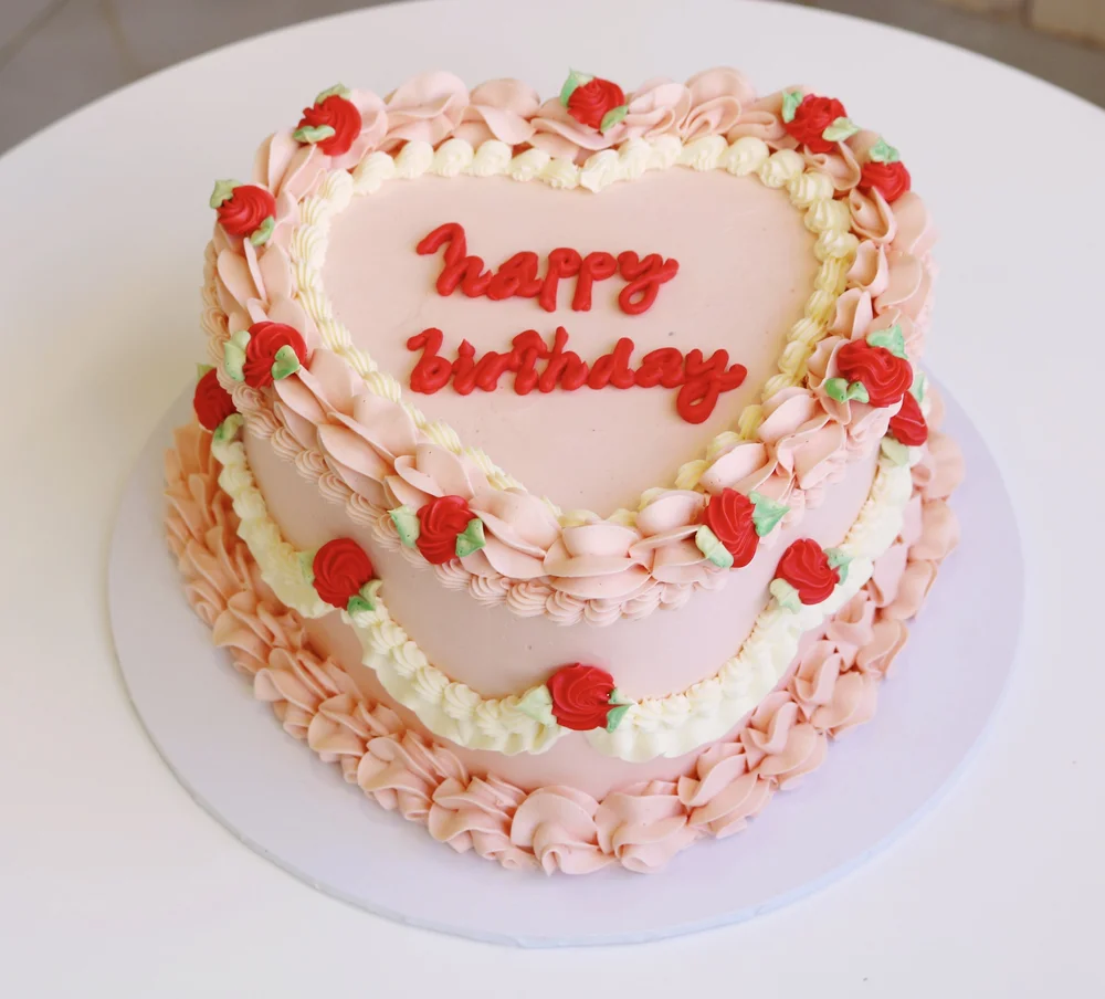 Pink And White Vintage Cake London | Em Cakes