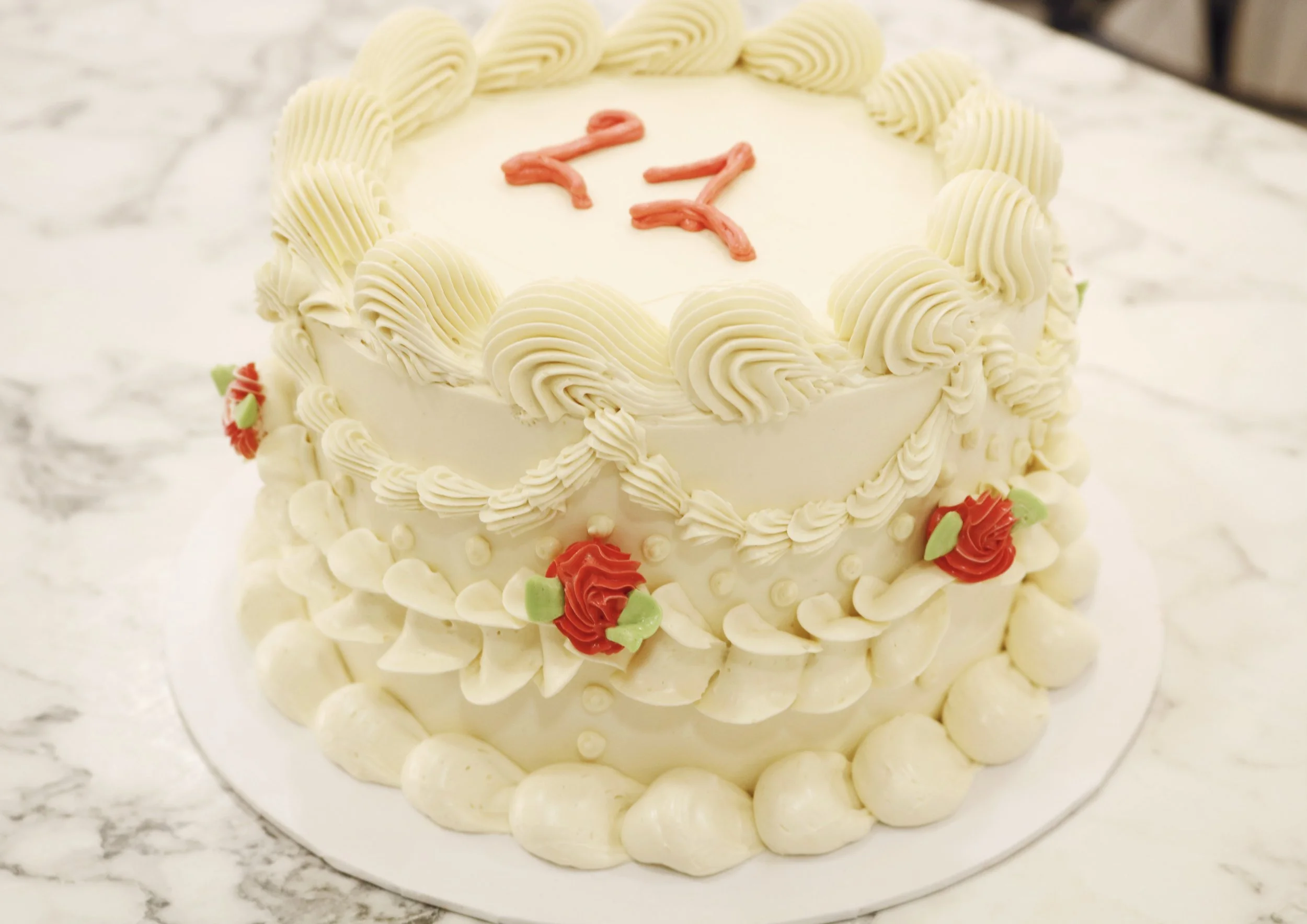 vintage cake shop in London | Em Cakes