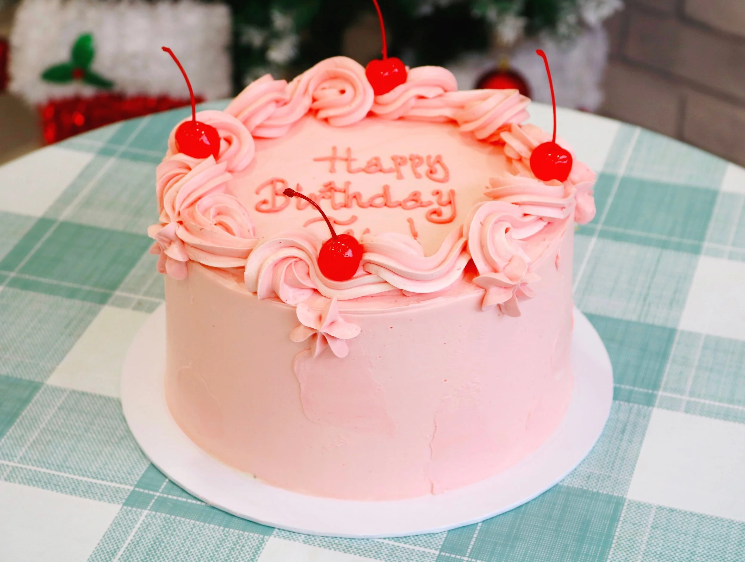 vintage cake shop in London | Em Cakes