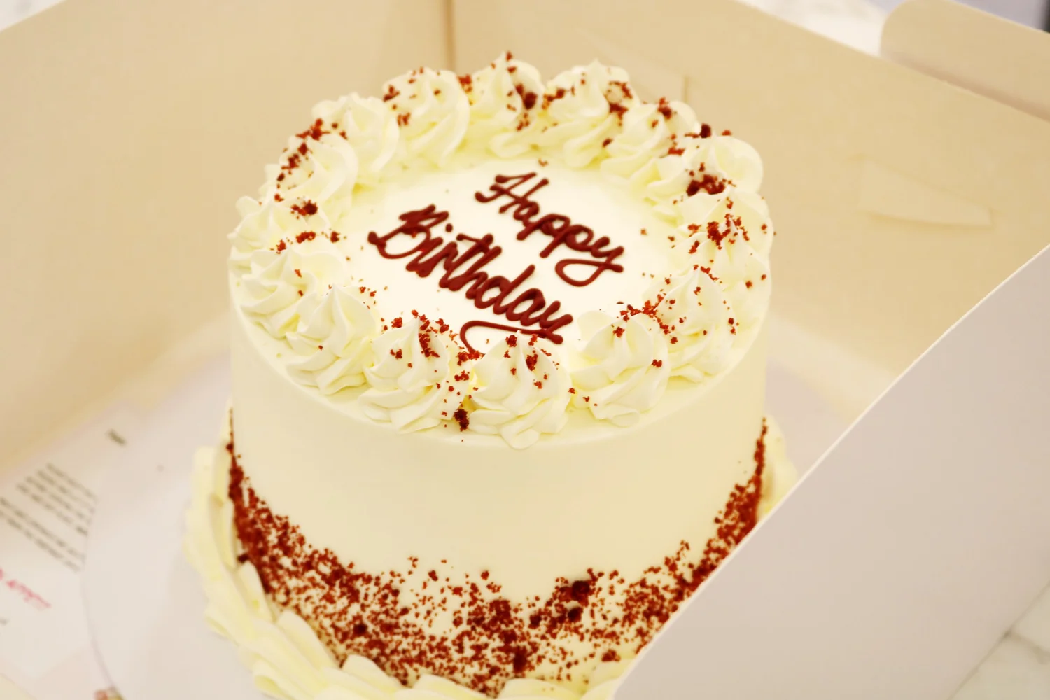 chocolate drip birthday cake in london | Em Cakes