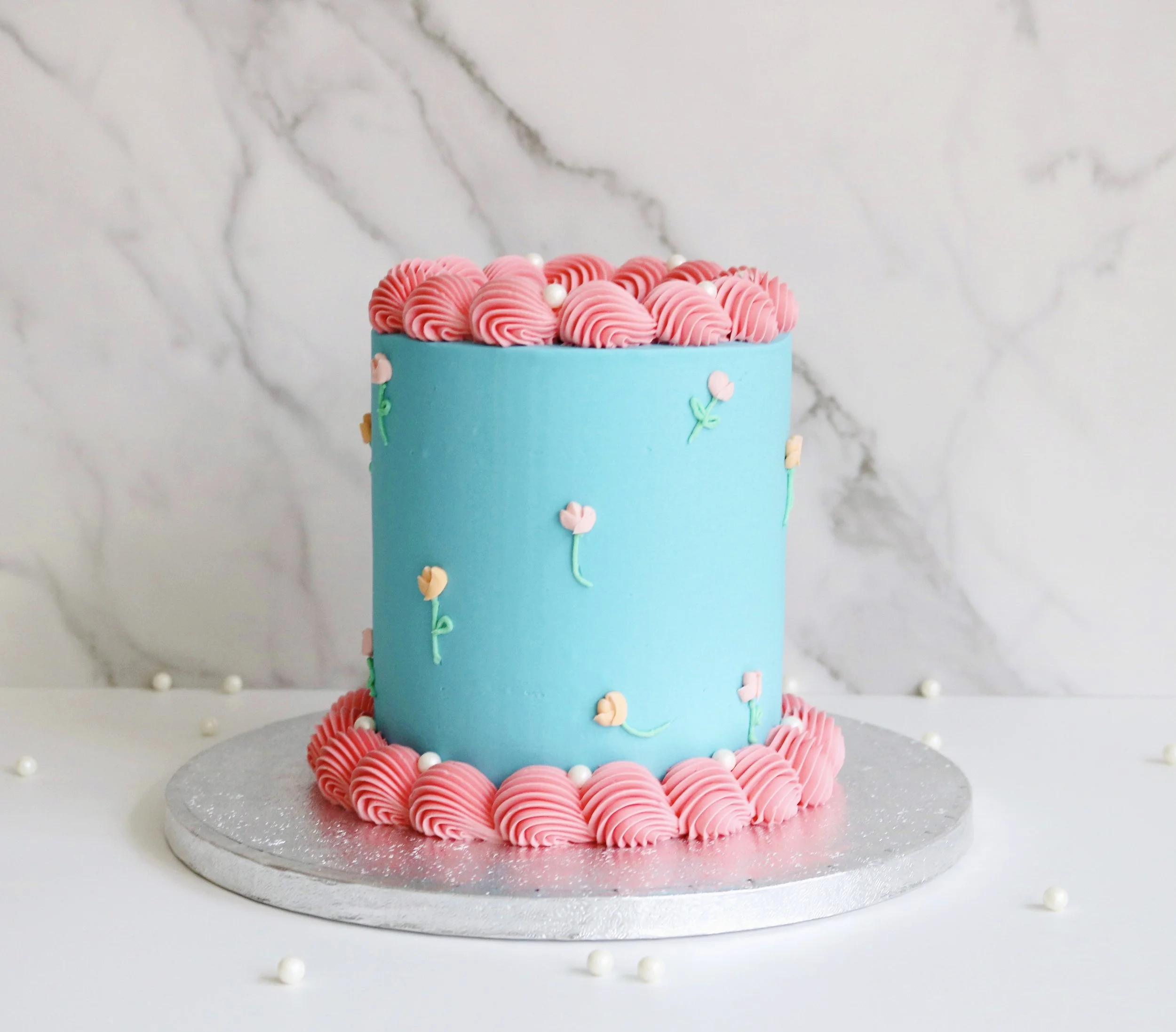 Vintage Heart Cake In Hamsptead London | Em Cakes
