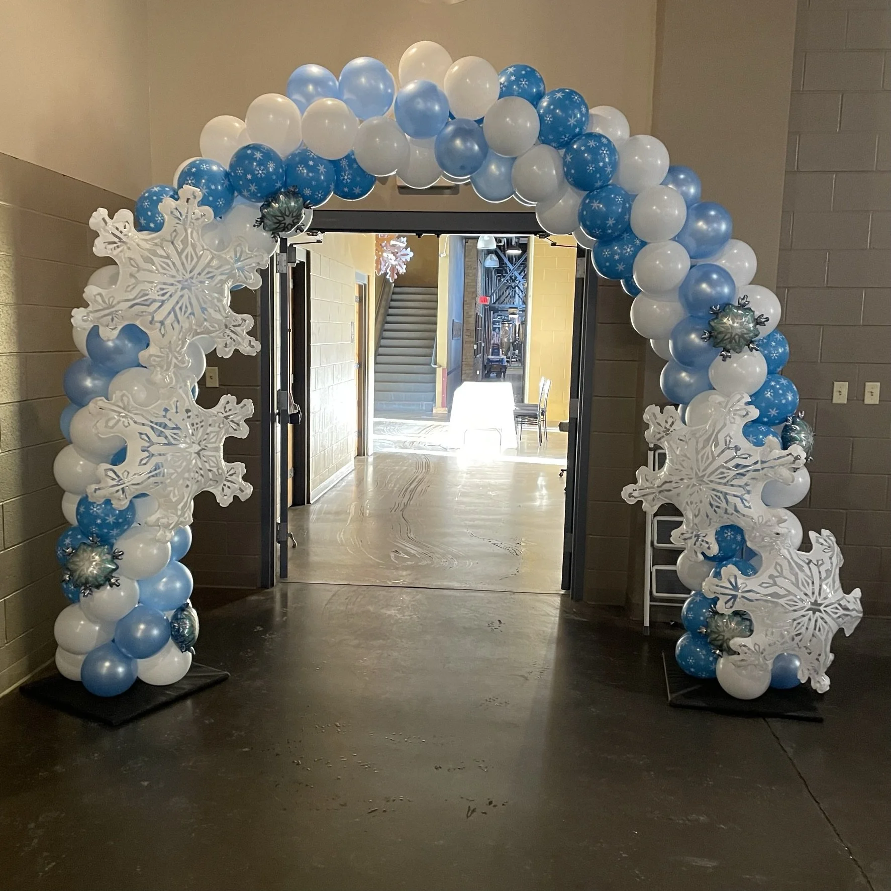 Classic Balloon Arch — Lauralloons