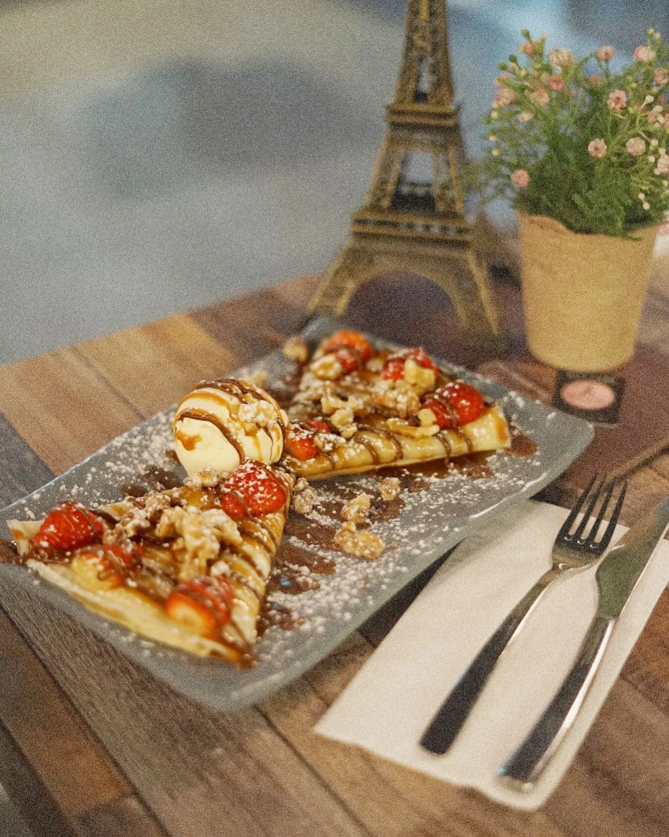 Miss Claudes Crepes - South Brisbane, Newmarket, Coomera, Fully Licenced