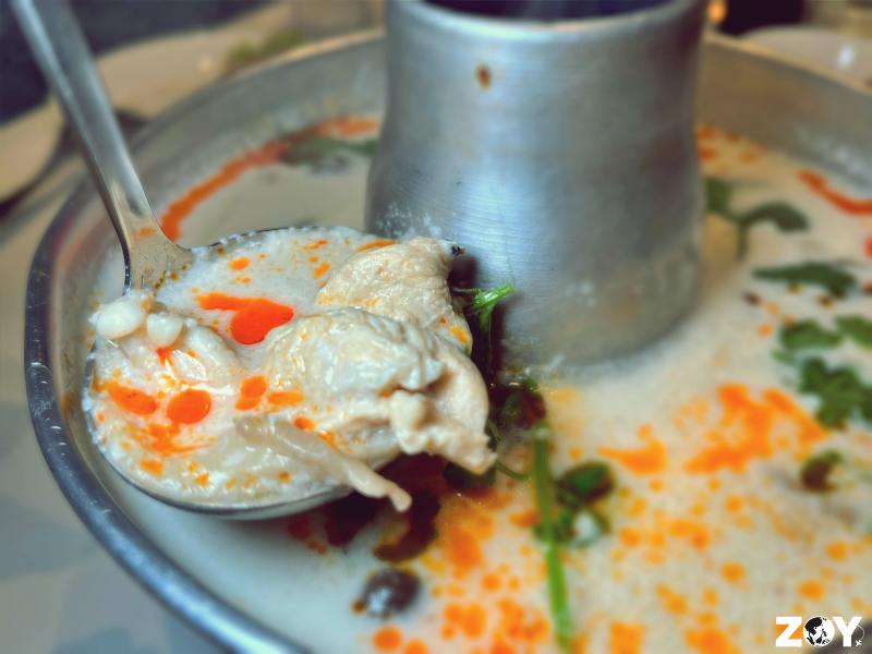 Krapow MNL (BGC): My Favorite Thai Restaurant Now Has a Branch in Bonifacio Global City (Taguig ...