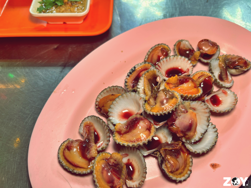 Bangkok (Thailand) Chinatown Food Trip: Trying Curry Rice, Rolled Rice ...