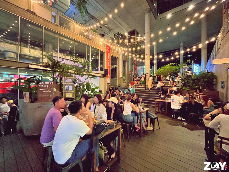 theCOMMONS Thonglor: A Hip Community Space in the Thonglor District of ...