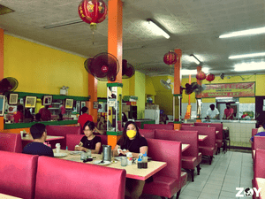 Ramon Lee Panciteria: Serving Fried Chicken and Filipino-Chinese Food ...