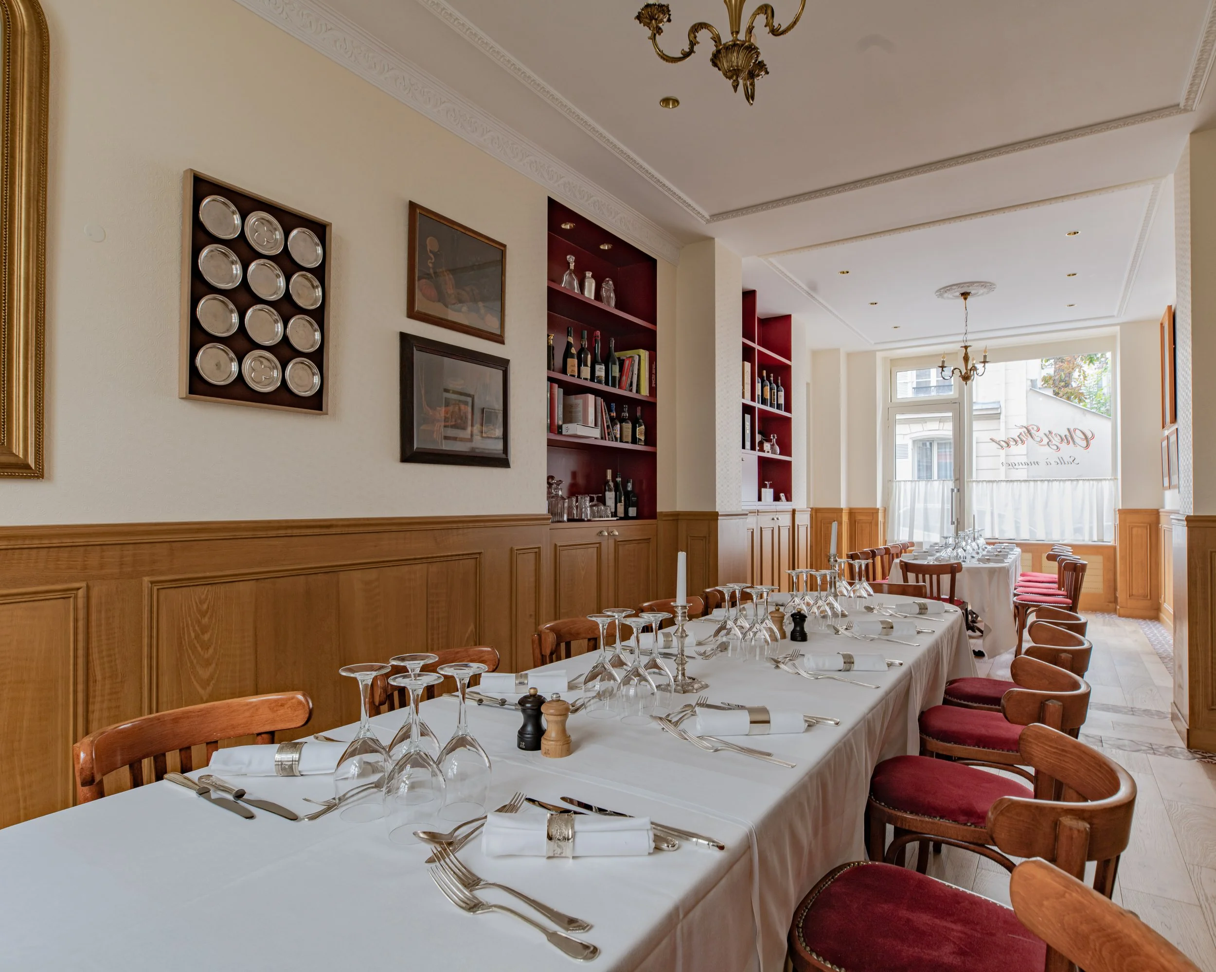 Private dining — CHEZ FRED DEPUIS 1945