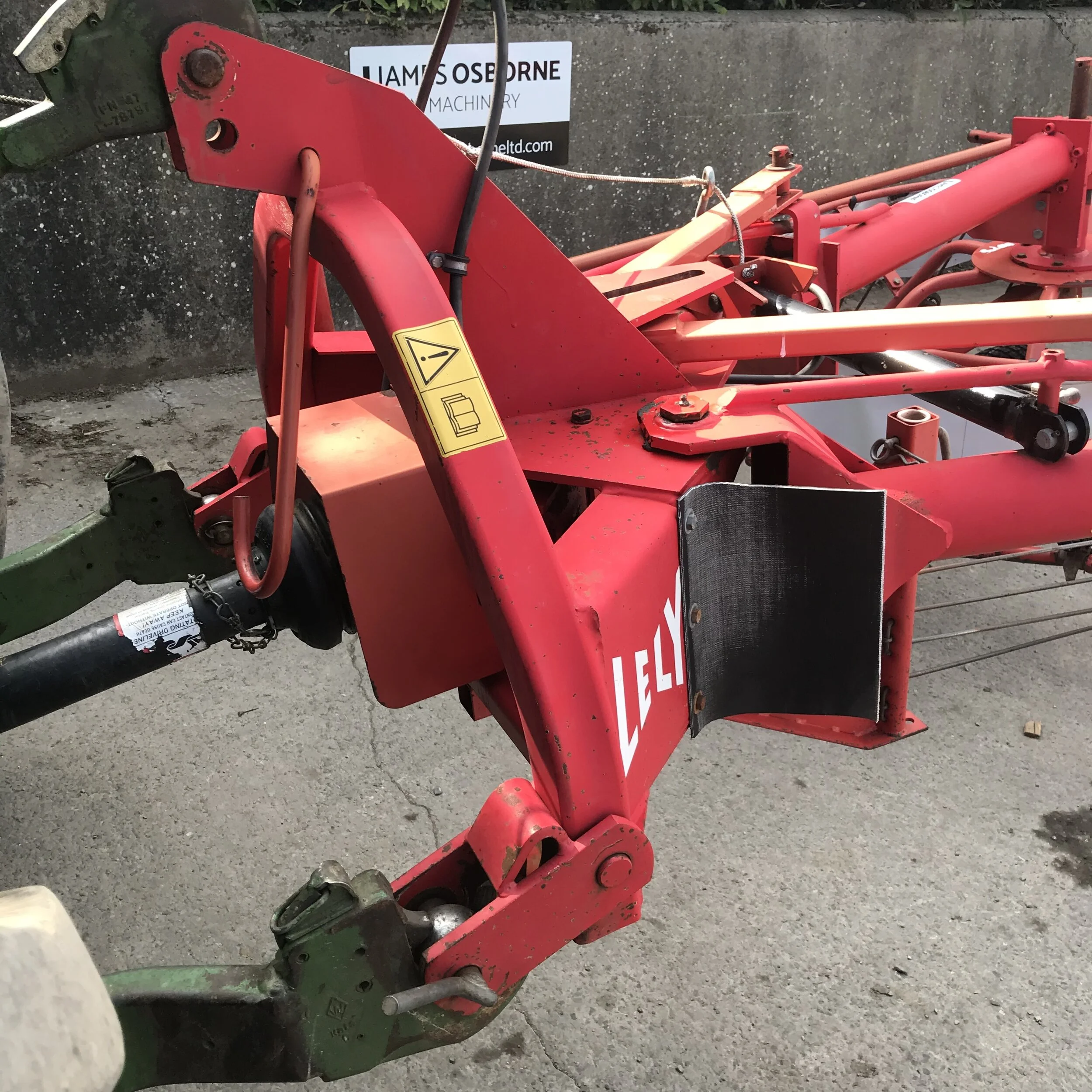 Lely Rotonde 510CD Rake — James Osborne Farm Machinery