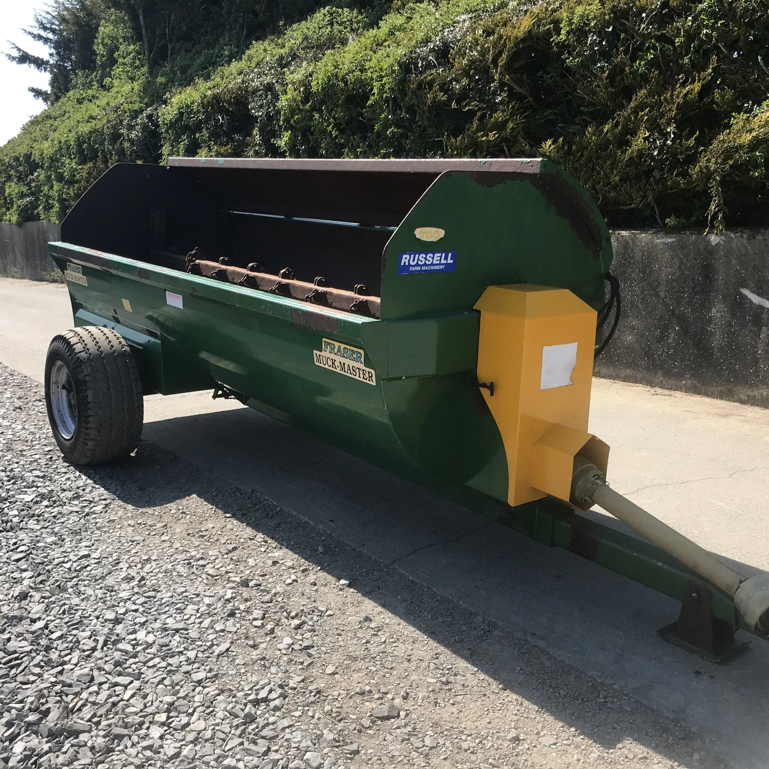 Manure Spreaders — James Osborne Farm Machinery