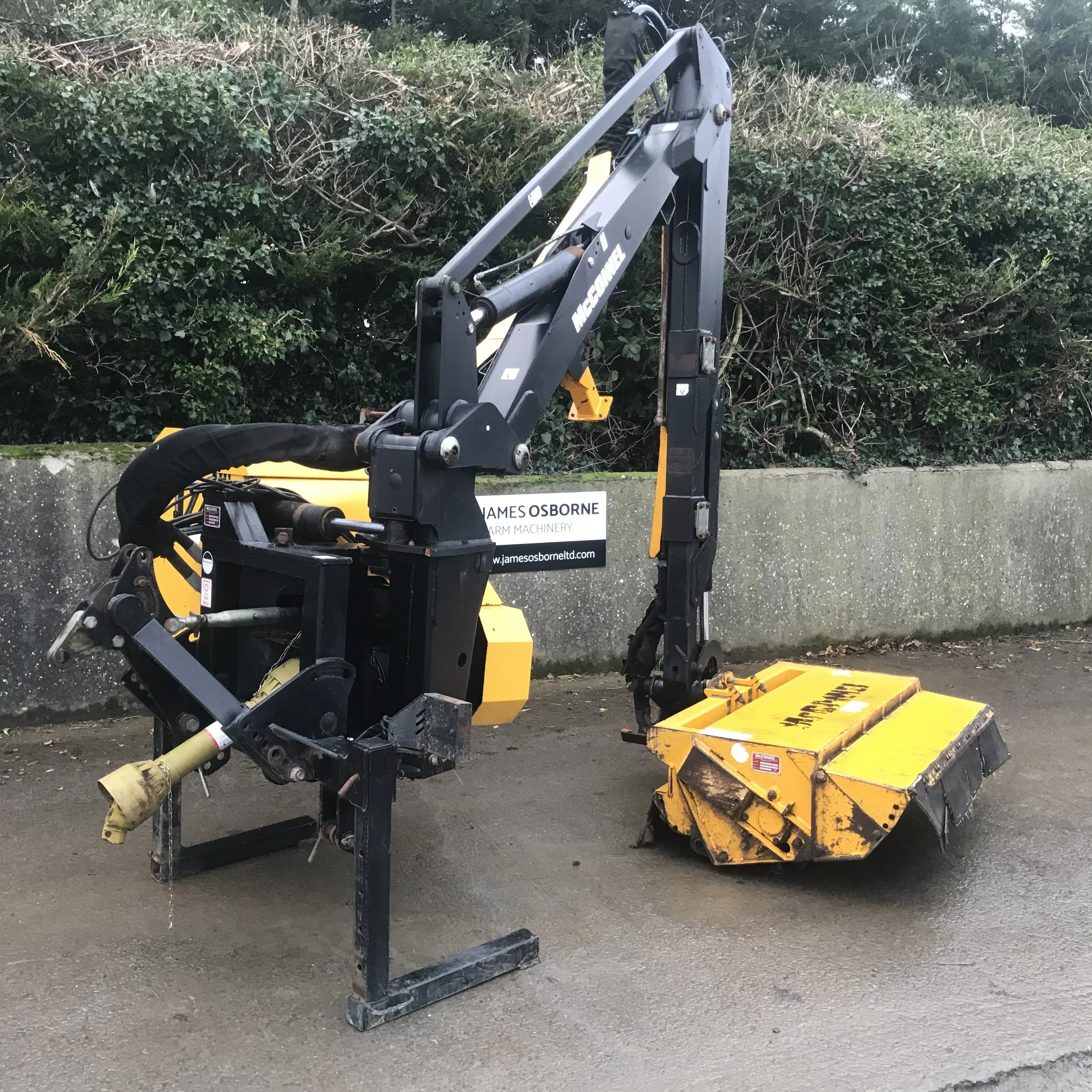 Hedge Cutters — James Osborne Farm Machinery