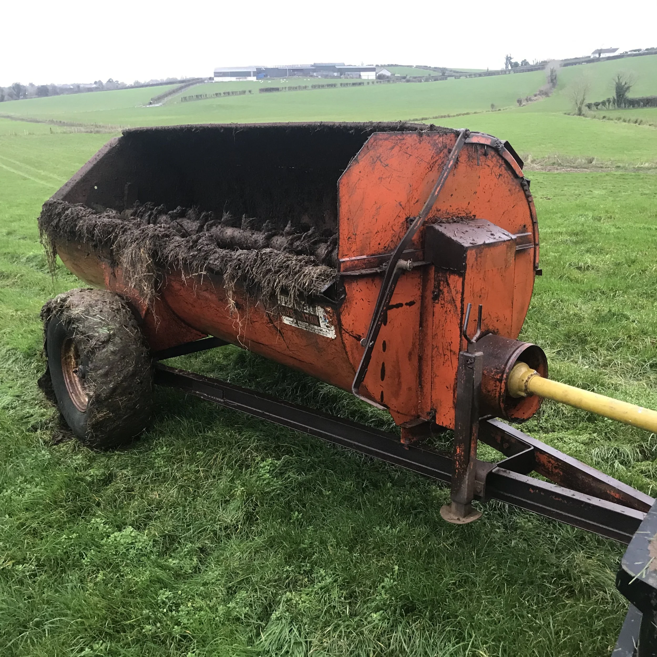 Manure Spreaders — James Osborne Farm Machinery
