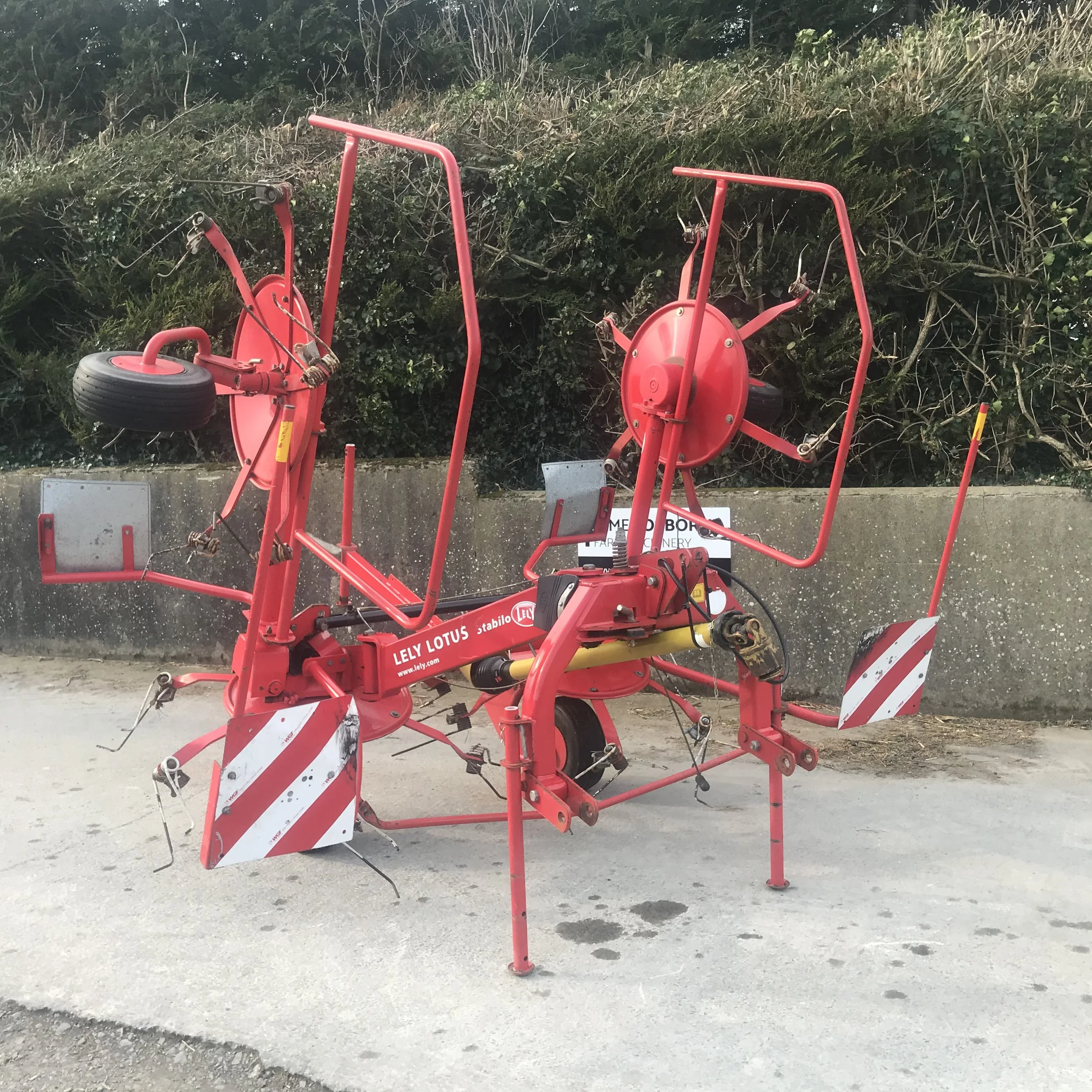 Rakes & Tedders — James Osborne Farm Machinery
