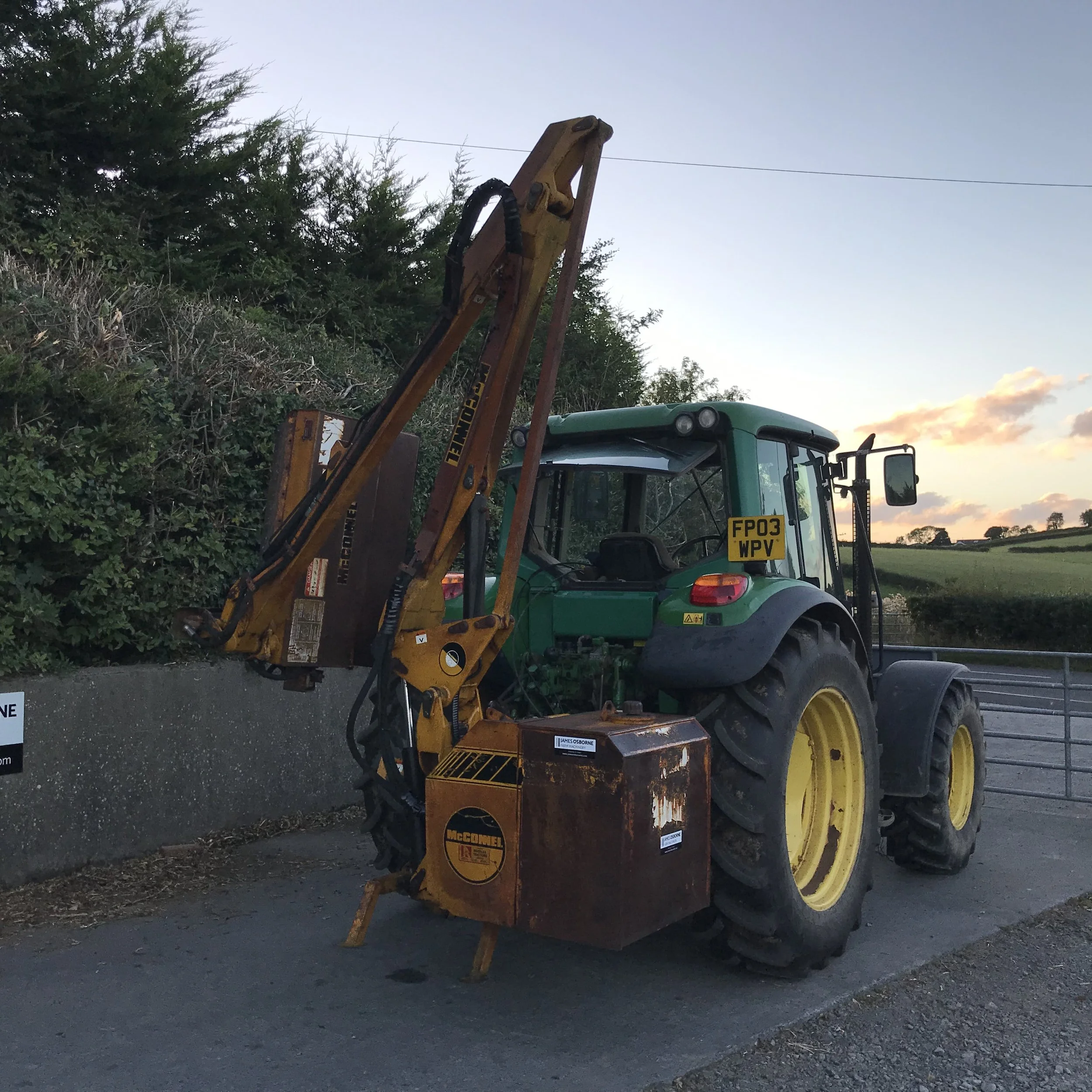 Hedge Cutters — James Osborne Farm Machinery