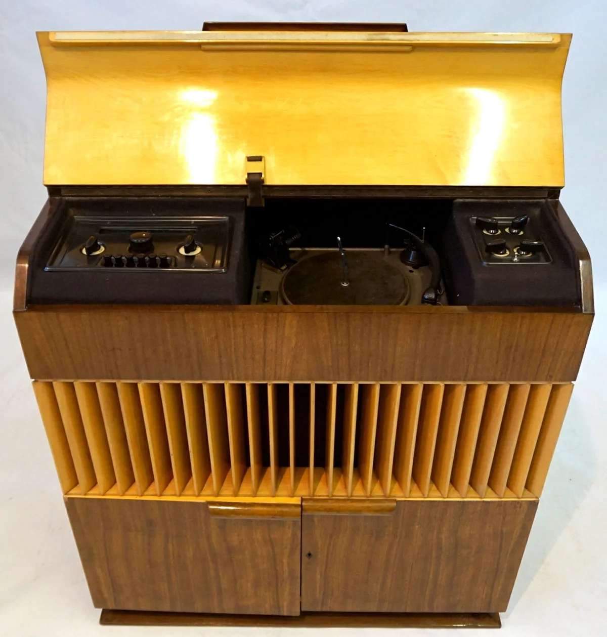 Ideal Audio | We Buy & Sell Hifi | sell your hifi to us | free ...