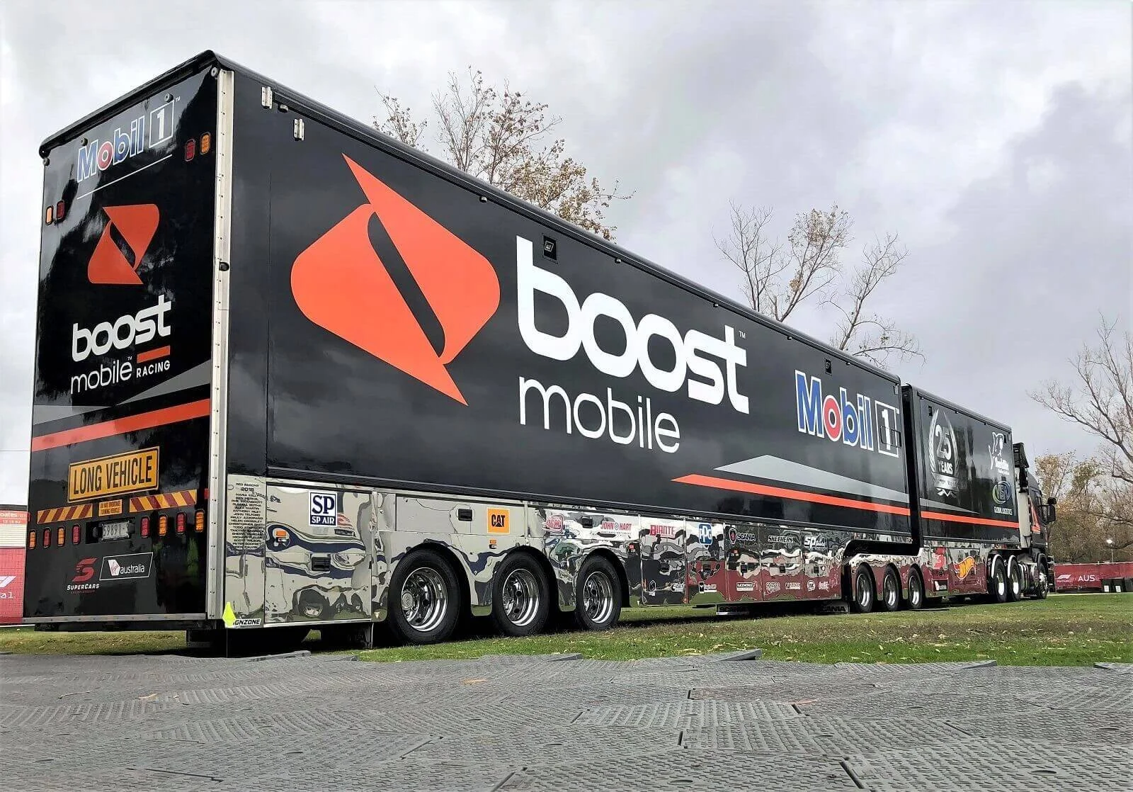 TRANSPORTER PROFILE – MOBIL 1 BOOST MOBILE RACING — Trucks at Tracks ...