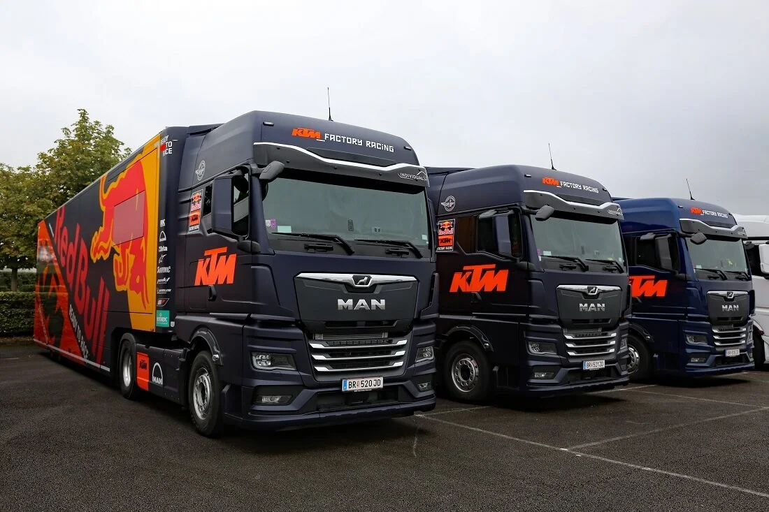 GALLERY - MOTOGP TRANSPORTERS AT SILVERSTONE — Trucks at Tracks | The ...