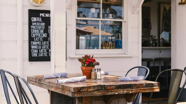 15 Best Cafés in Maroochydore & Sunshine Coast (2026) - Loea Boutique Hotel