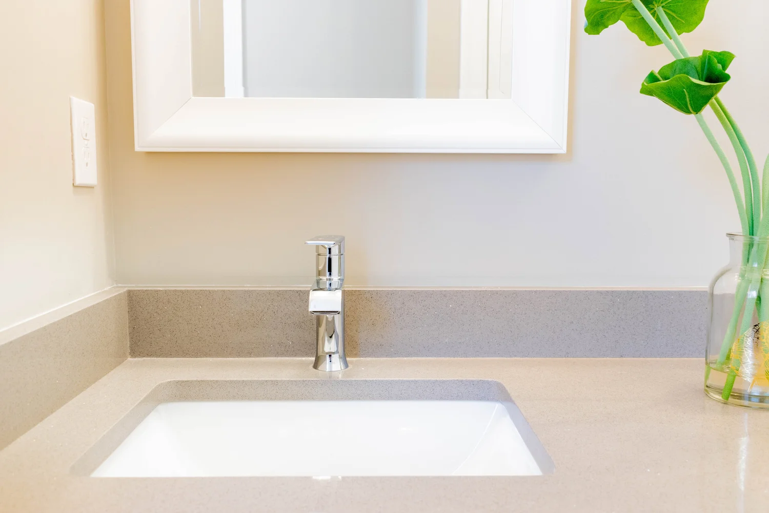 Franklin 06 — First Class Marble & Granite