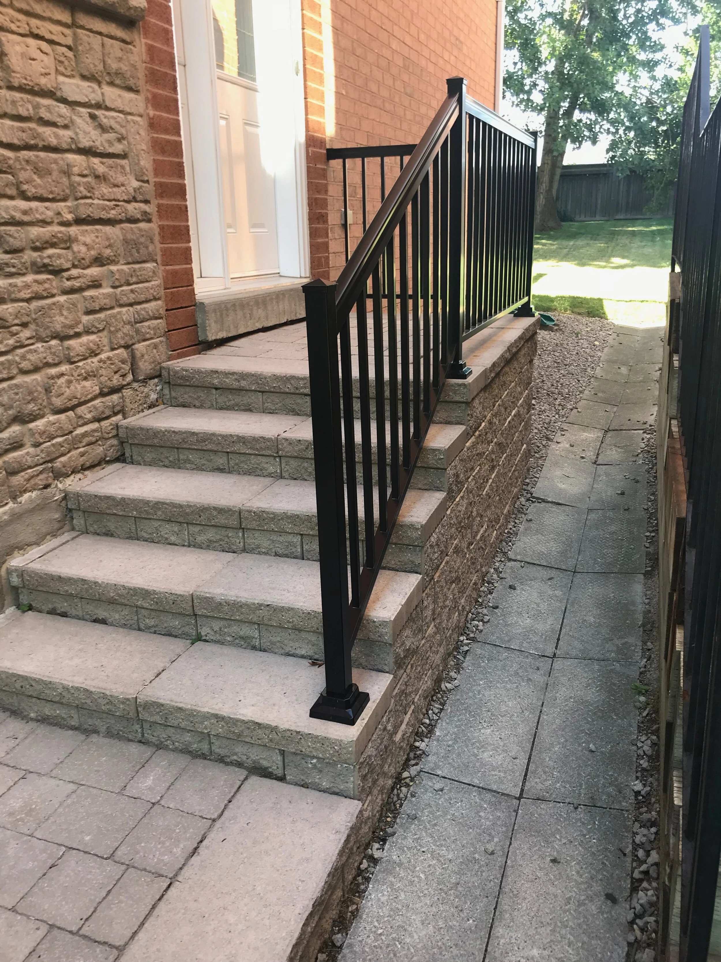 Interlock Paving — Metro Wide Paving - Residential Asphalt And Concrete ...