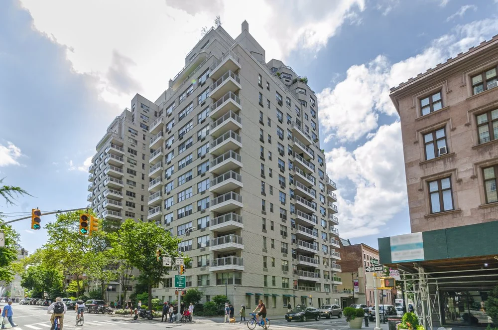 Building of The Month- 2 Fifth Avenue — The Gumas + Team