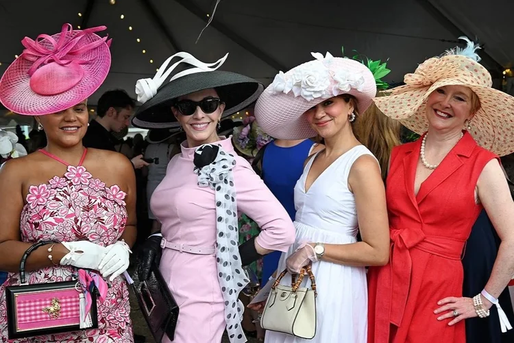 Devon Horse Show Celebrates 'Retro Runway' Ladies Day with Hats ...