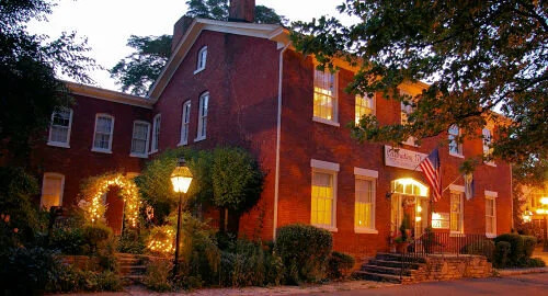 National House Inn Bed & Breakfast in Marshall, Michigan