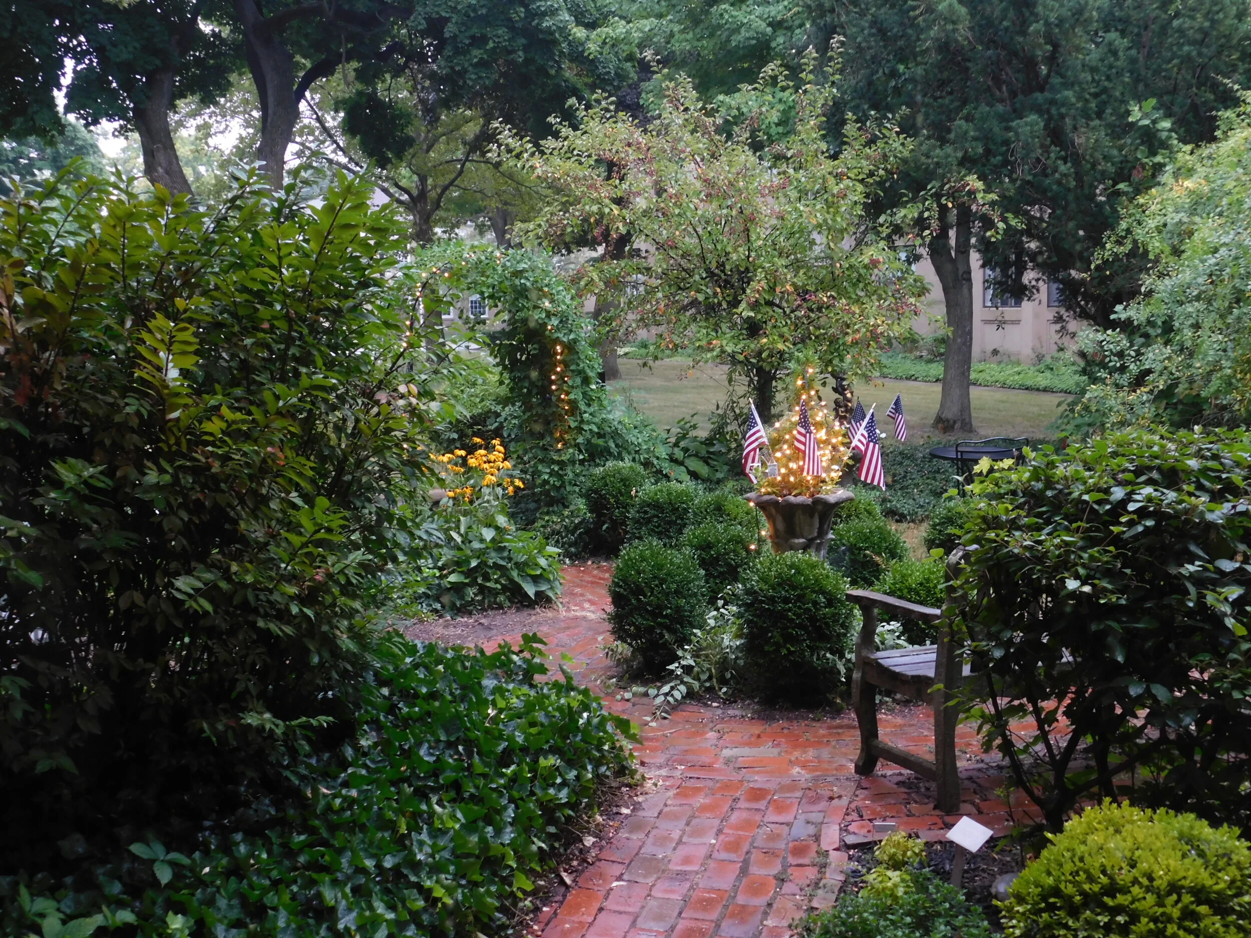 Amenities — National House Inn Bed & Breakfast in Marshall, Michigan